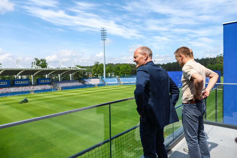 Pracowite dni Nielsa Frederiksena